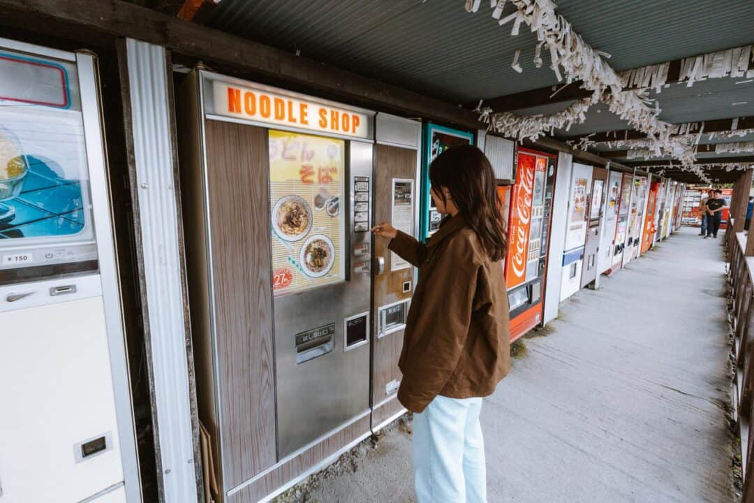 Japan's Vending Machine Park Paradise: Used Tire Mart Sagamihara Store